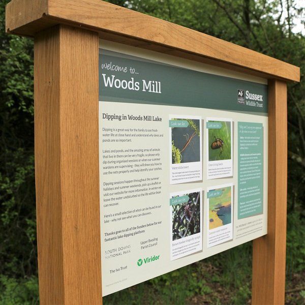 Bowman™ entrance signs | Images