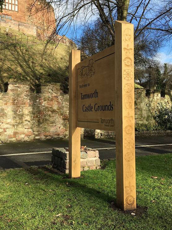 Images for Hand-crafted oak signage - Tamworth Parks and Castle