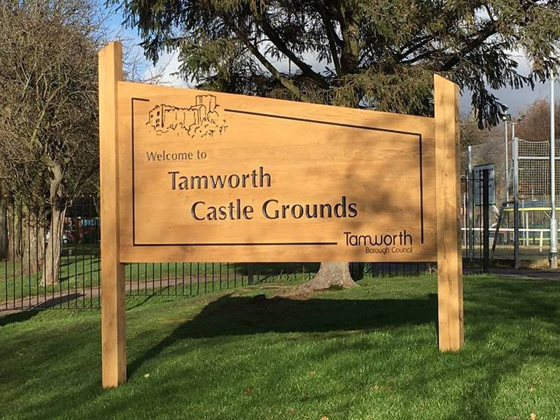 Images for Hand-crafted oak signage - Tamworth Parks and Castle