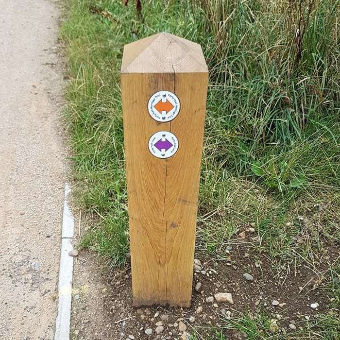 Waymarker posts for footpaths | Images