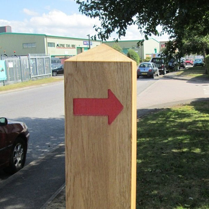 Waymarker posts for footpaths | Images