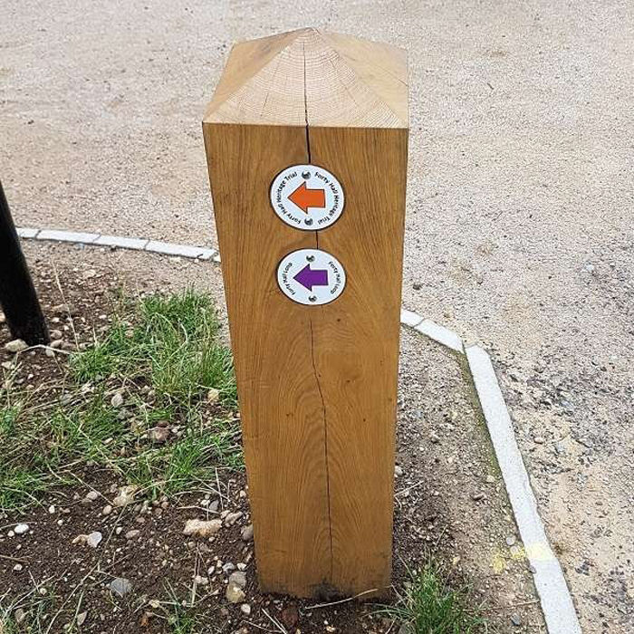 Waymarker posts for footpaths | Images