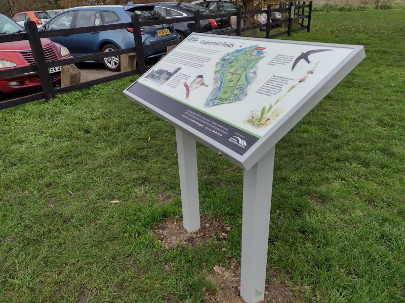 Lectern interpretation signs - Lee Valley Regional Park | Images