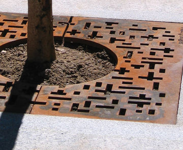 Square tree grilles | EXTERNAL WORKS