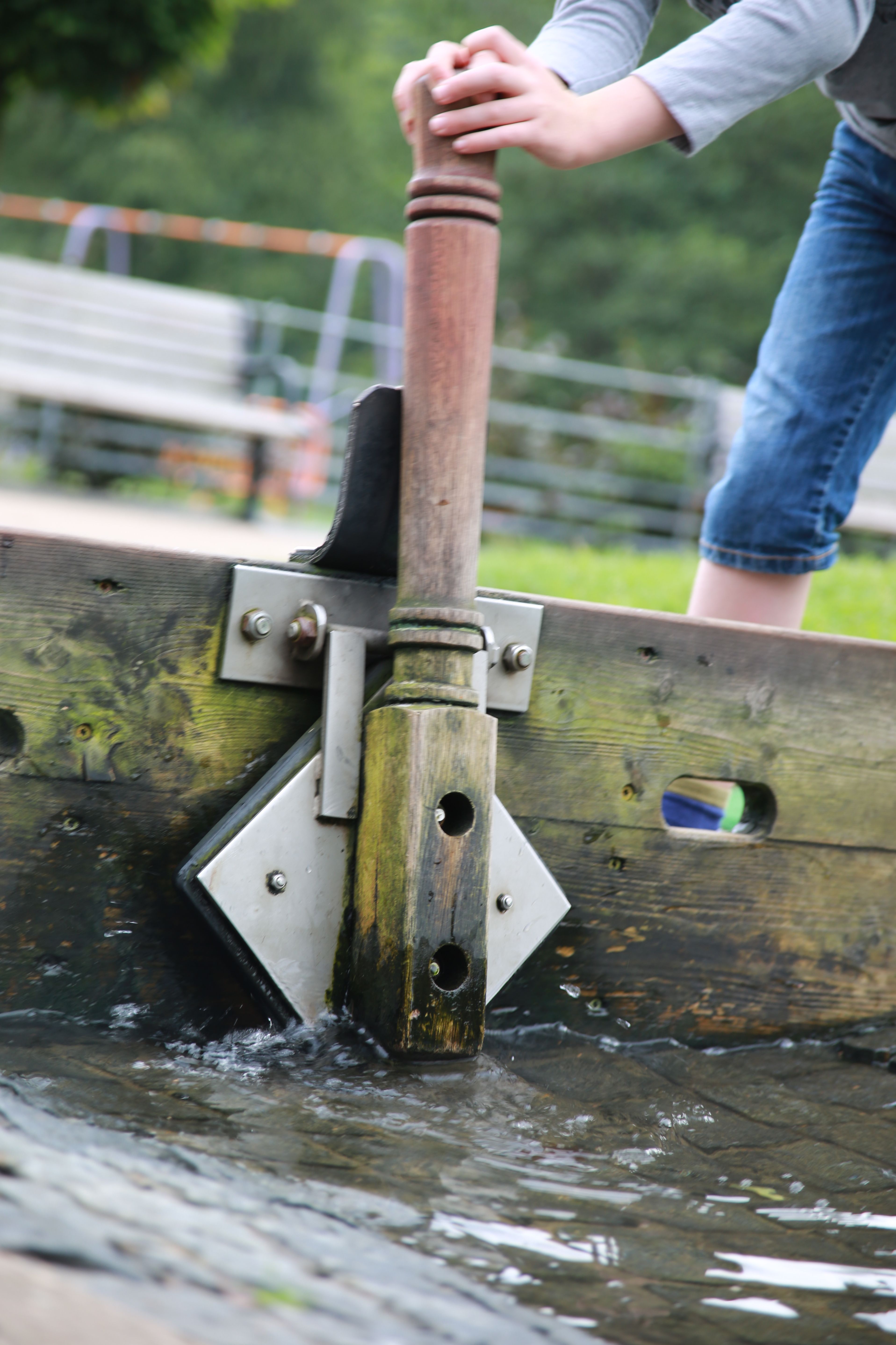 Richter Spielgeräte Dam of Wood, Damming Disc and Wedge | Timberplay ...