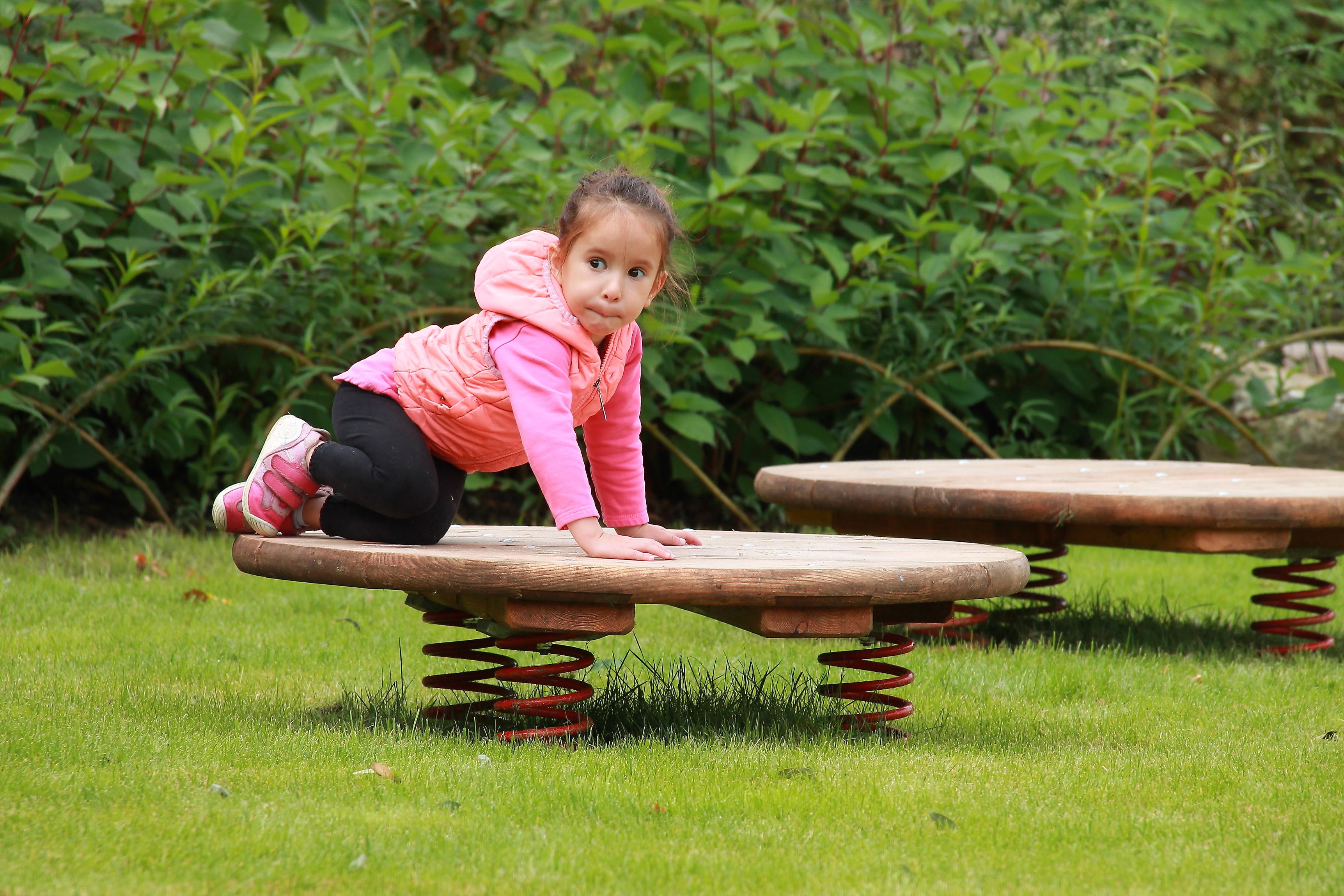 Richter Spielgeräte Jumping Disc | Timberplay | ESI External Works