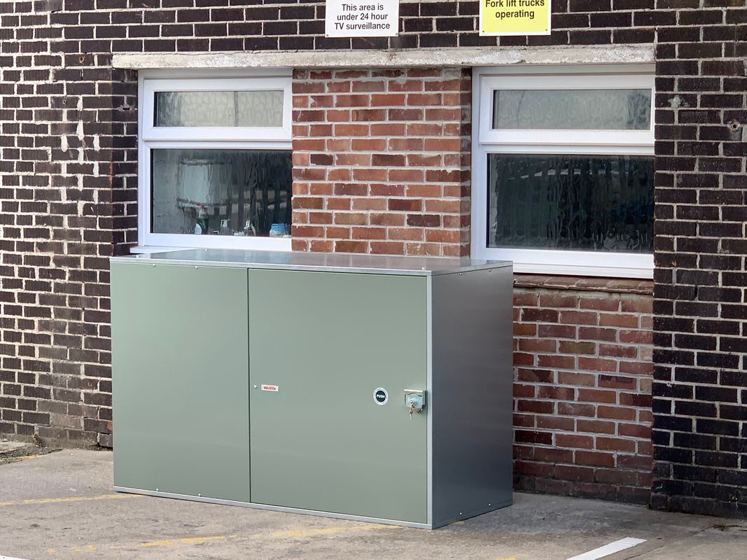 Images for Warrior-2 horizontal cycle locker for two bikes