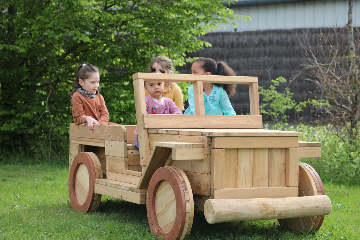 Origin' - Adventure timber play jeep - J49102® | Images