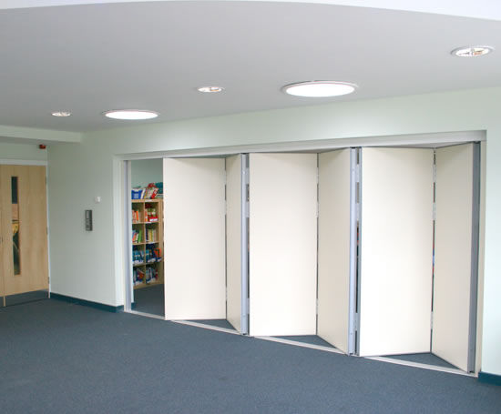 Acoustic multifold sliding folding partitions | Beehive Folding ...