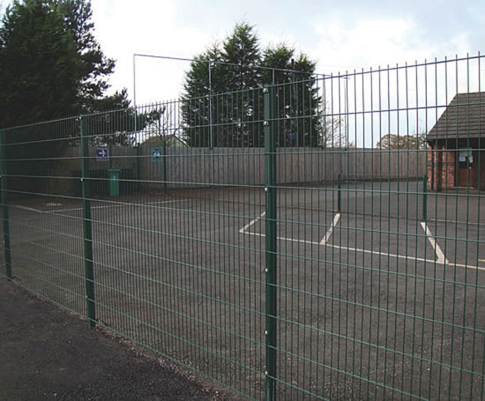 Dulok-Lite™ double wire flat panel fencing system | Images
