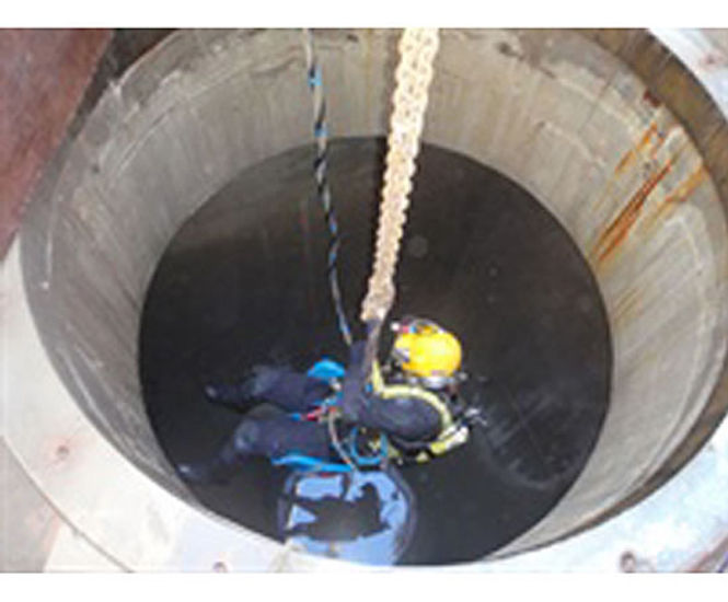Commercial diving services | Edwards Diving Services (EDS)