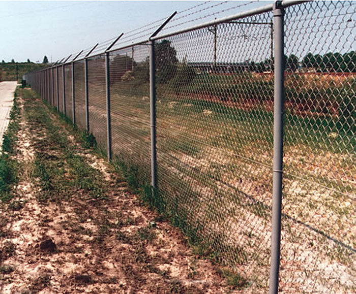 Tubular fencing systems for chain linked and welded mesh | Images
