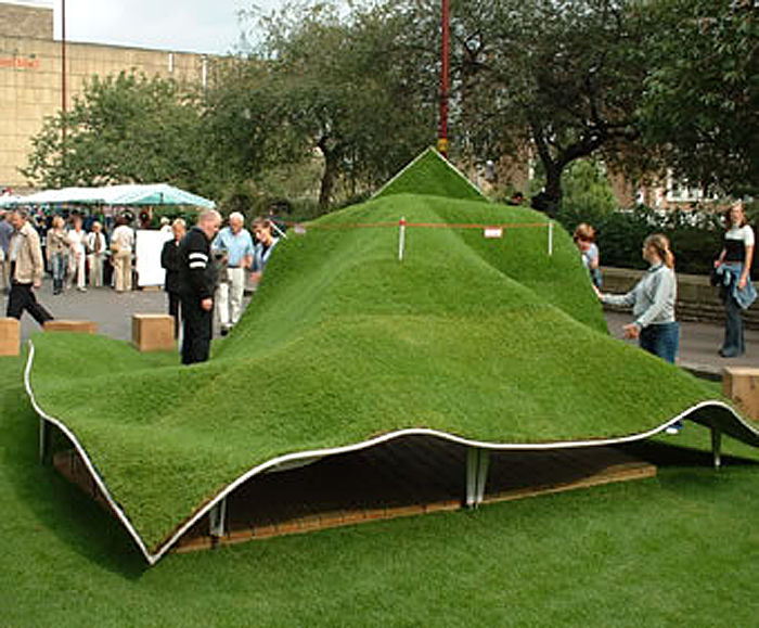 Grassfelt™ - soil-less landscaping turf for slopes & embankments ...