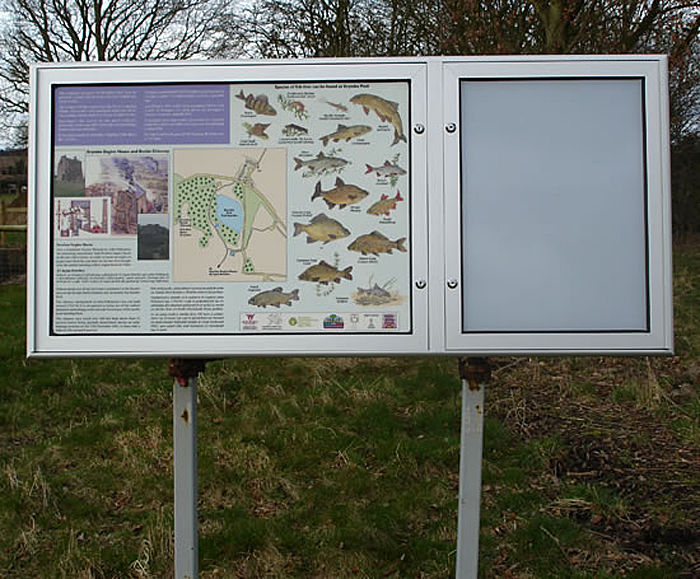 Aluminium external noticeboards - outdoor lockable display cases | Images