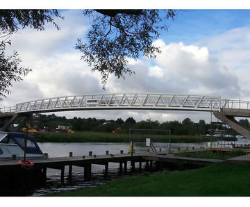 Timber and steel bridges | EXTERNAL WORKS
